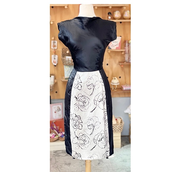 Susana Mercedes | Dresses | Susana Mercedes Vintage Classy Hourglass ...